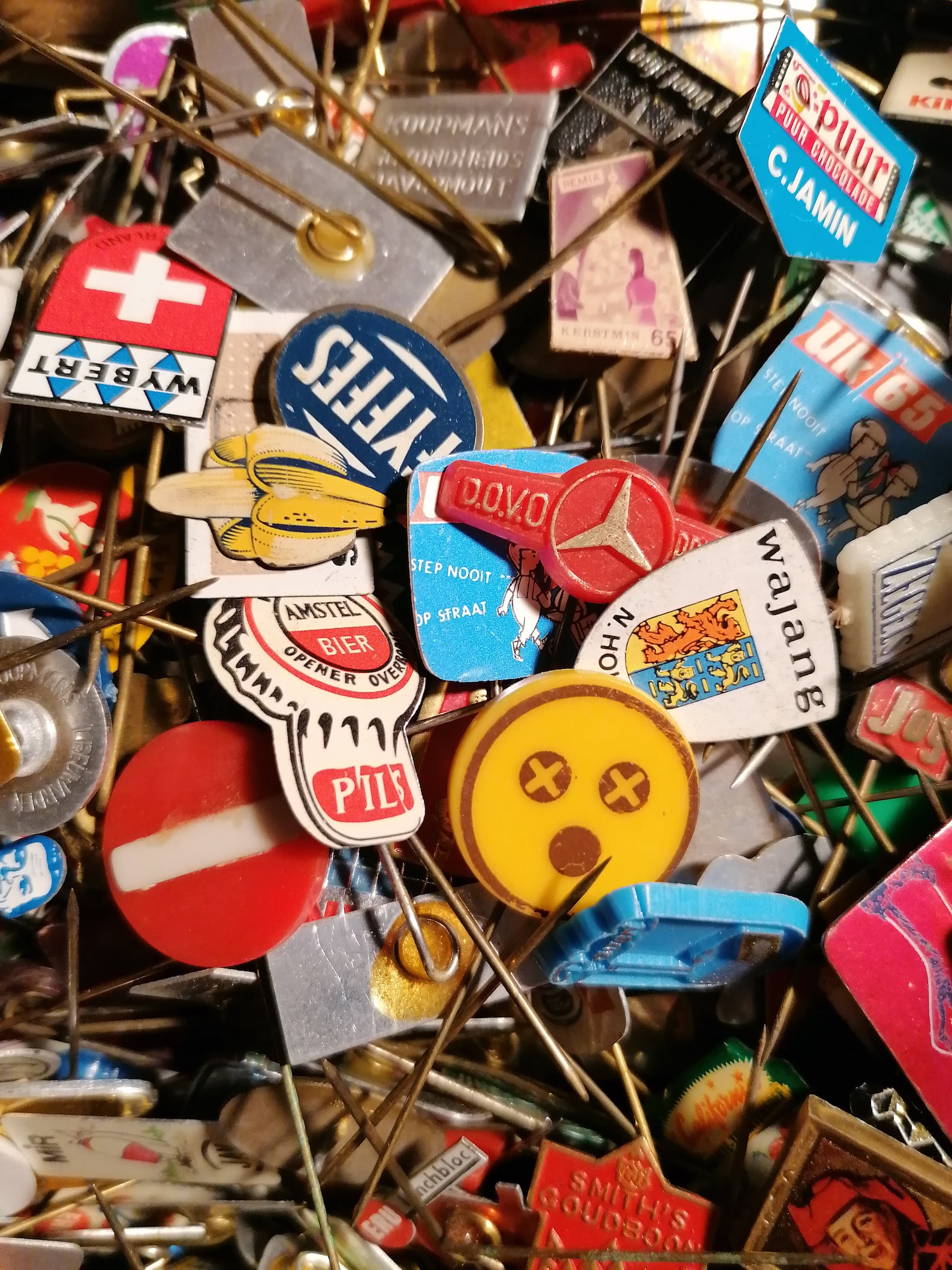 1000's Vintage Pins. Pins That Were Previously Issued as - Etsy