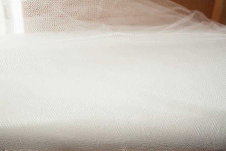 White Bobbinet Netting Crinoline Fabric Underskirt Fabrics - Etsy