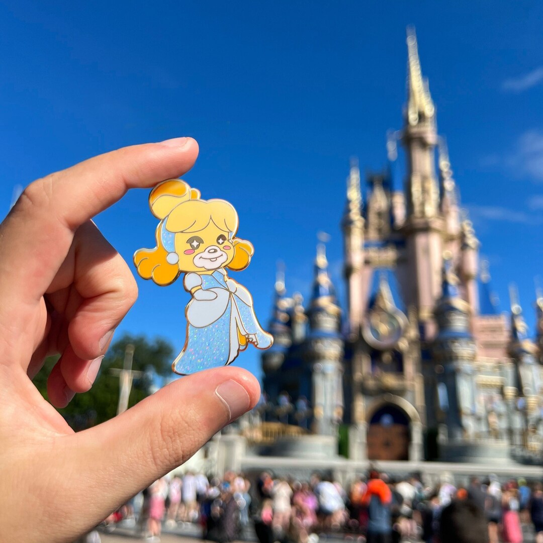 Princess Isabelle Pin LIMITED EDITION Kingdom Crossing - Etsy