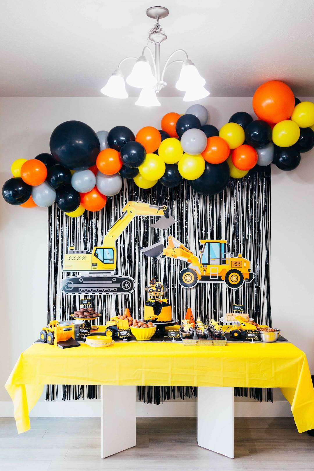 Construction Themed Balloon Garland DIY Kit | Dump Truck Balloon ...