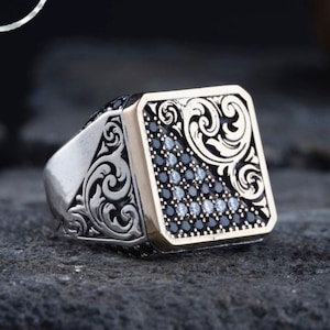 925 Sterling Silver Men's Ring Adorned With Engraving Patterned Atomic ...