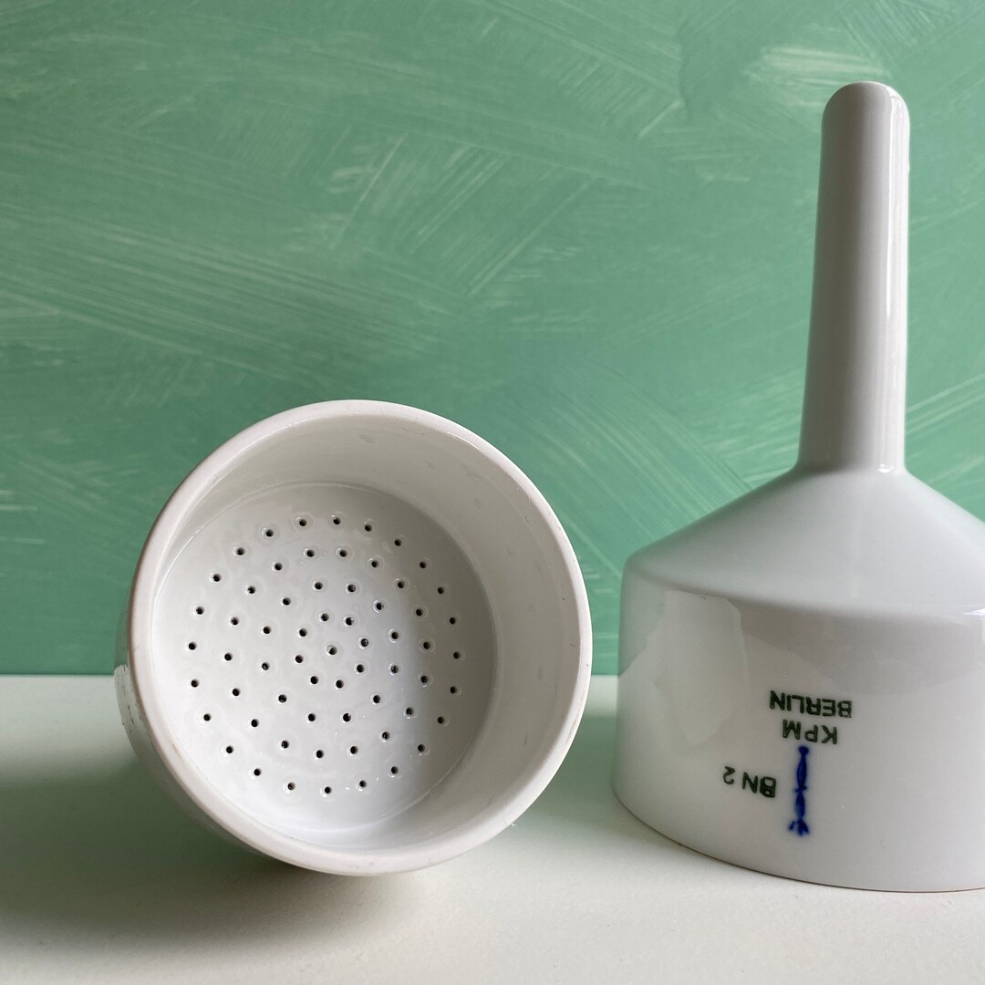 Staatlich Berlin - KPM BERLIN - New Old Stock - Vintage Porcelain ...