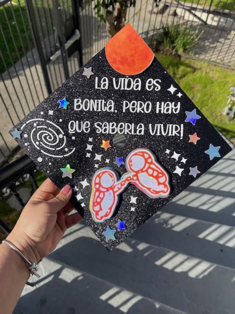 Graduation Cap Topper Class of 2026 Ivan Cornejo Galaxy La Vida Es ...
