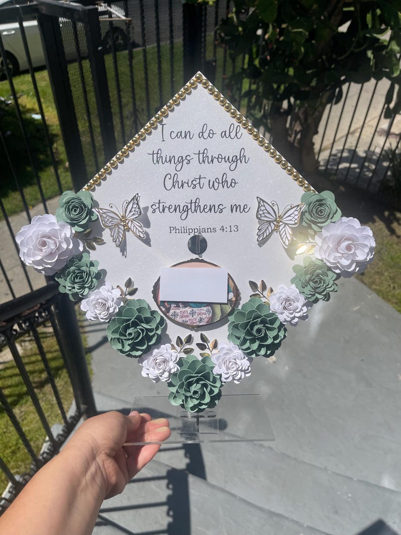 Graduation Cap Topper Class of 2025 Sage Green Graduation Cap Topper - Etsy