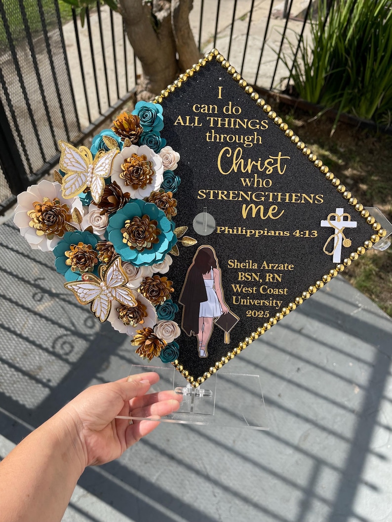 Floral Graduation Cap Topper: Handmade Class of 2025, 2026 - Etsy