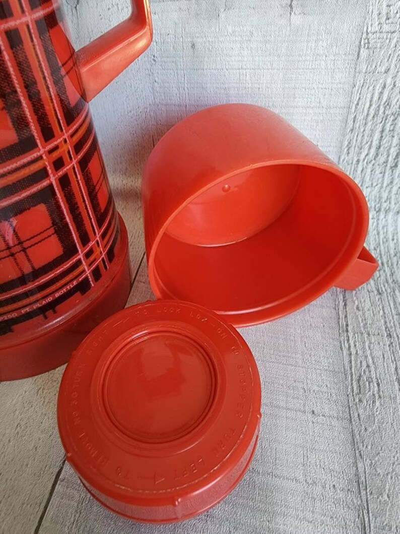 Vintage Aladdin Thermos Bottle Flask, Red Plaid, Glass Insulated, Pint ...