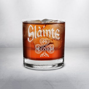 St. Patrick's Day Glass. Slainte Celtic Knot Irish Scotish Toast Cheers ...