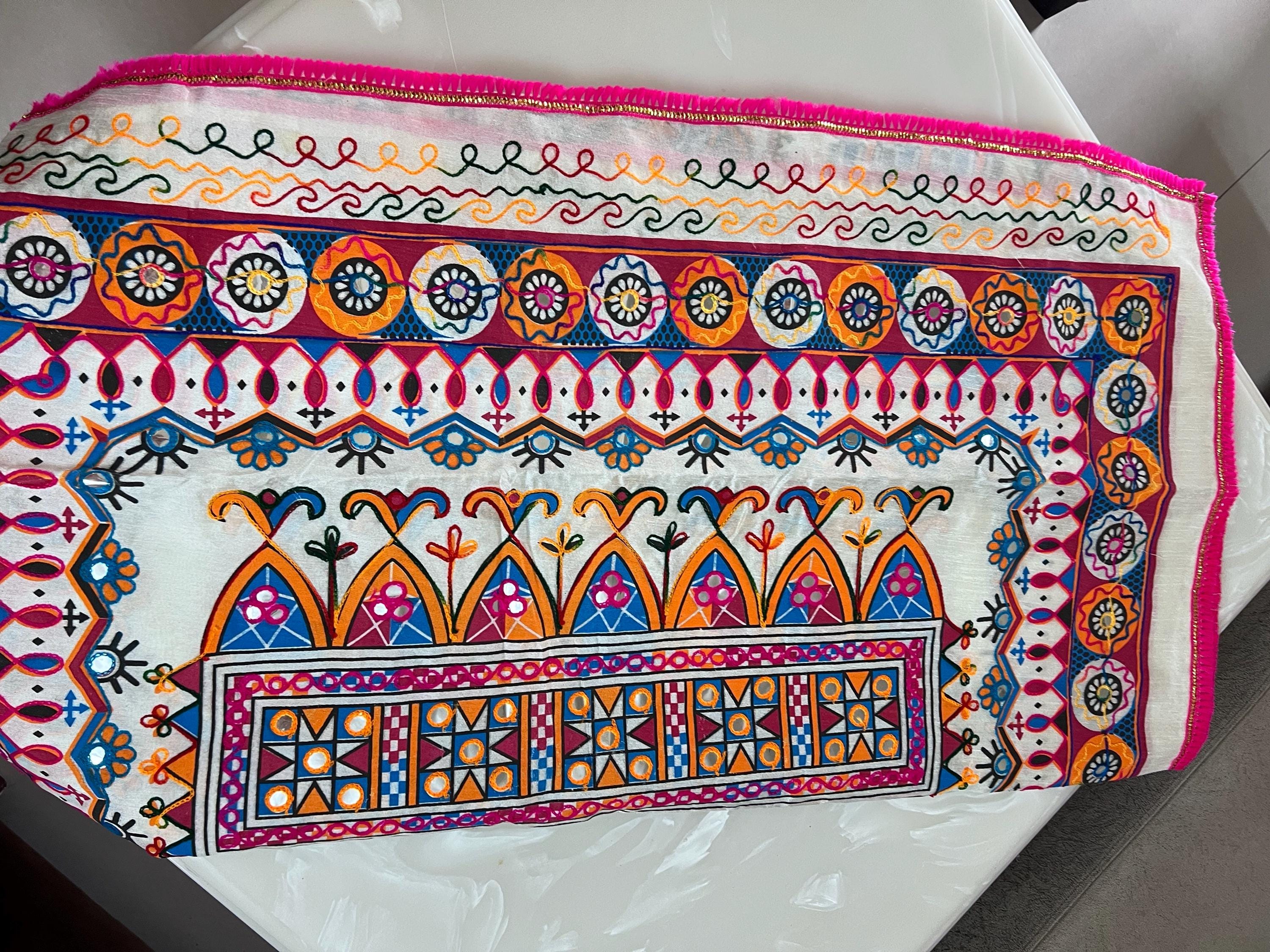White Ivory Garba Mirror Work Dupatta Kutch Embroidery /garba Outfit ...