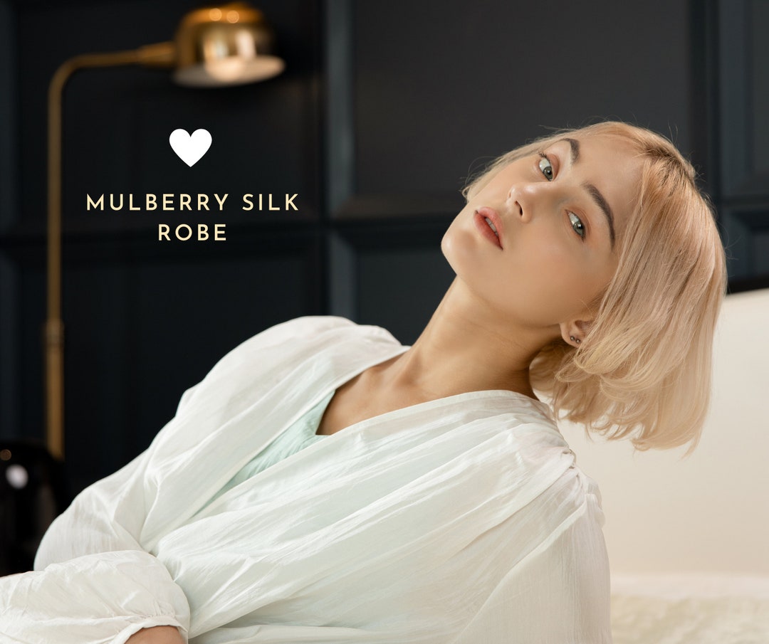 Robe de seda Mulberry lavável: comprimento máximo, roupa de casa branca ...