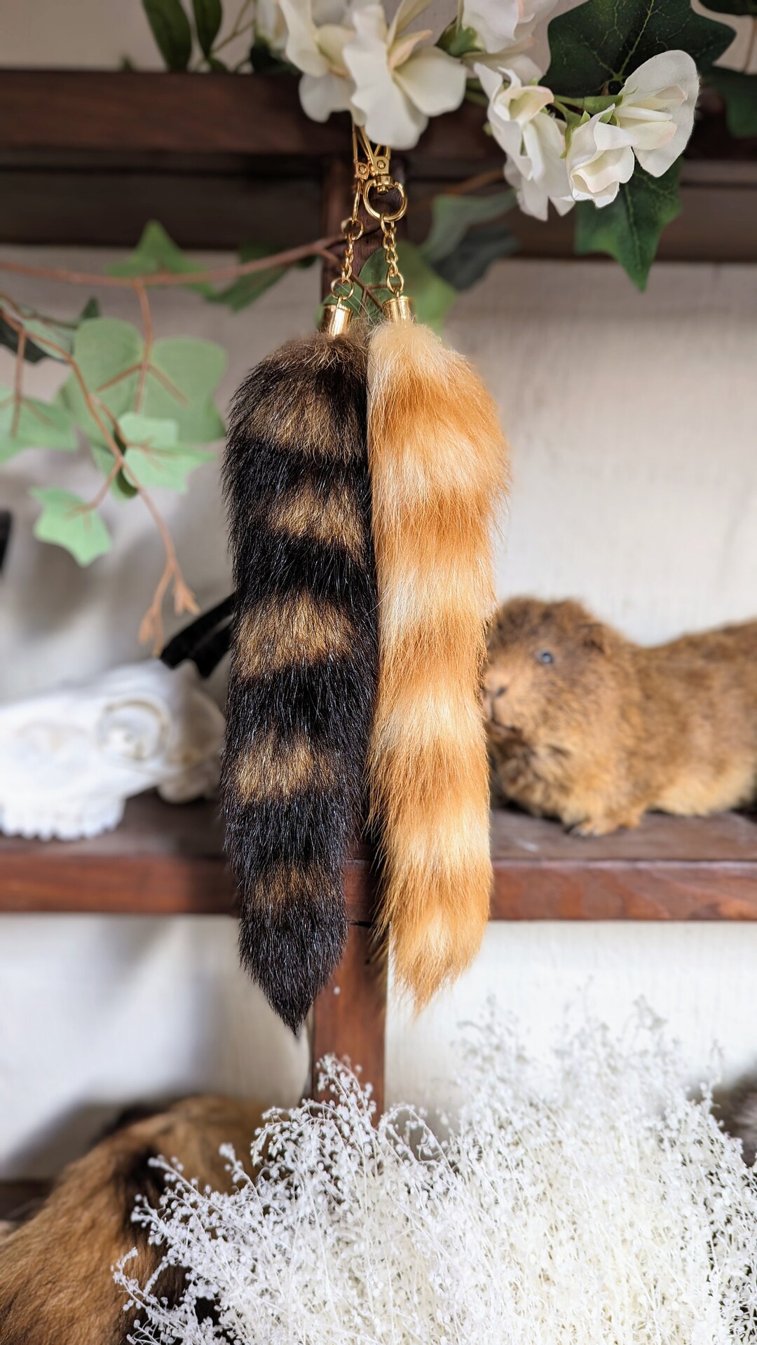 Raccoon Tail Keychain brown or Blonde - Etsy