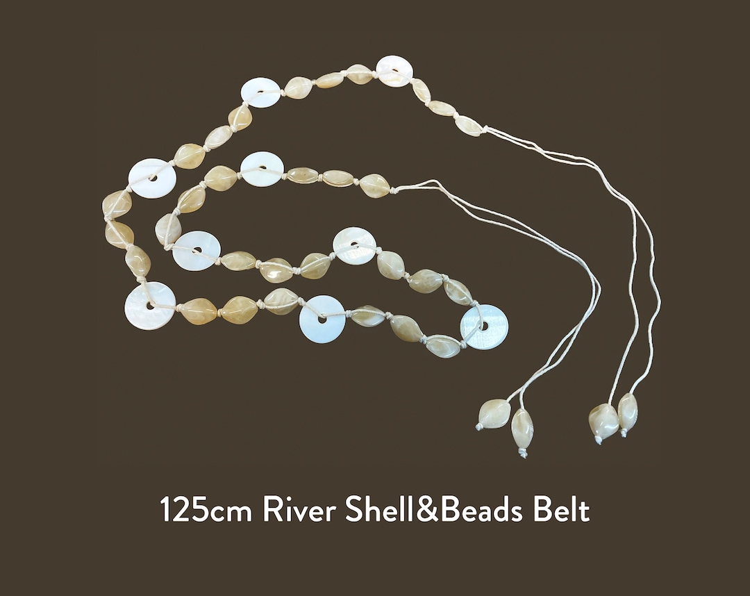 Natural Fresh River Shell Belt With Mother of Pearl Buttons Stone Beads ...