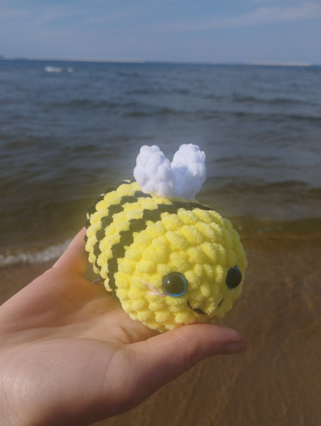 Crochet Plush Bee, Plushie Bee, Fluffy Bee, Amigurumi Bee, Bumble Bee ...