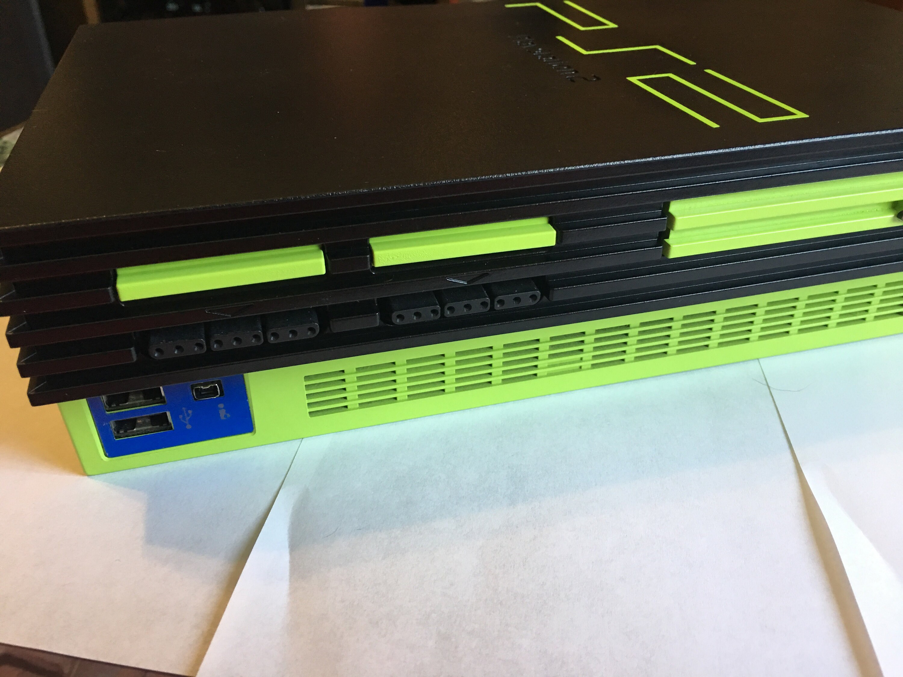 Black and Green Colored Playstation 2 PS2 Console - Etsy UK