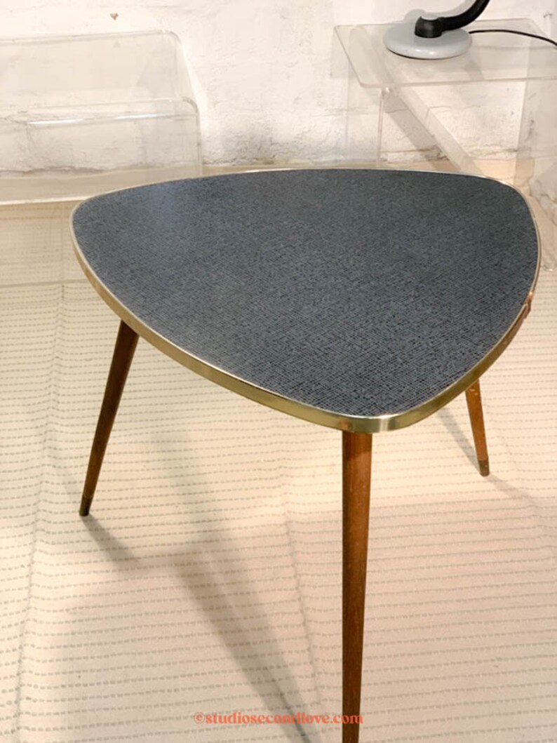 STUDIOSECONDLOVE - Vintage Rockabilly Coffee Table Kidney Table Geeman ...