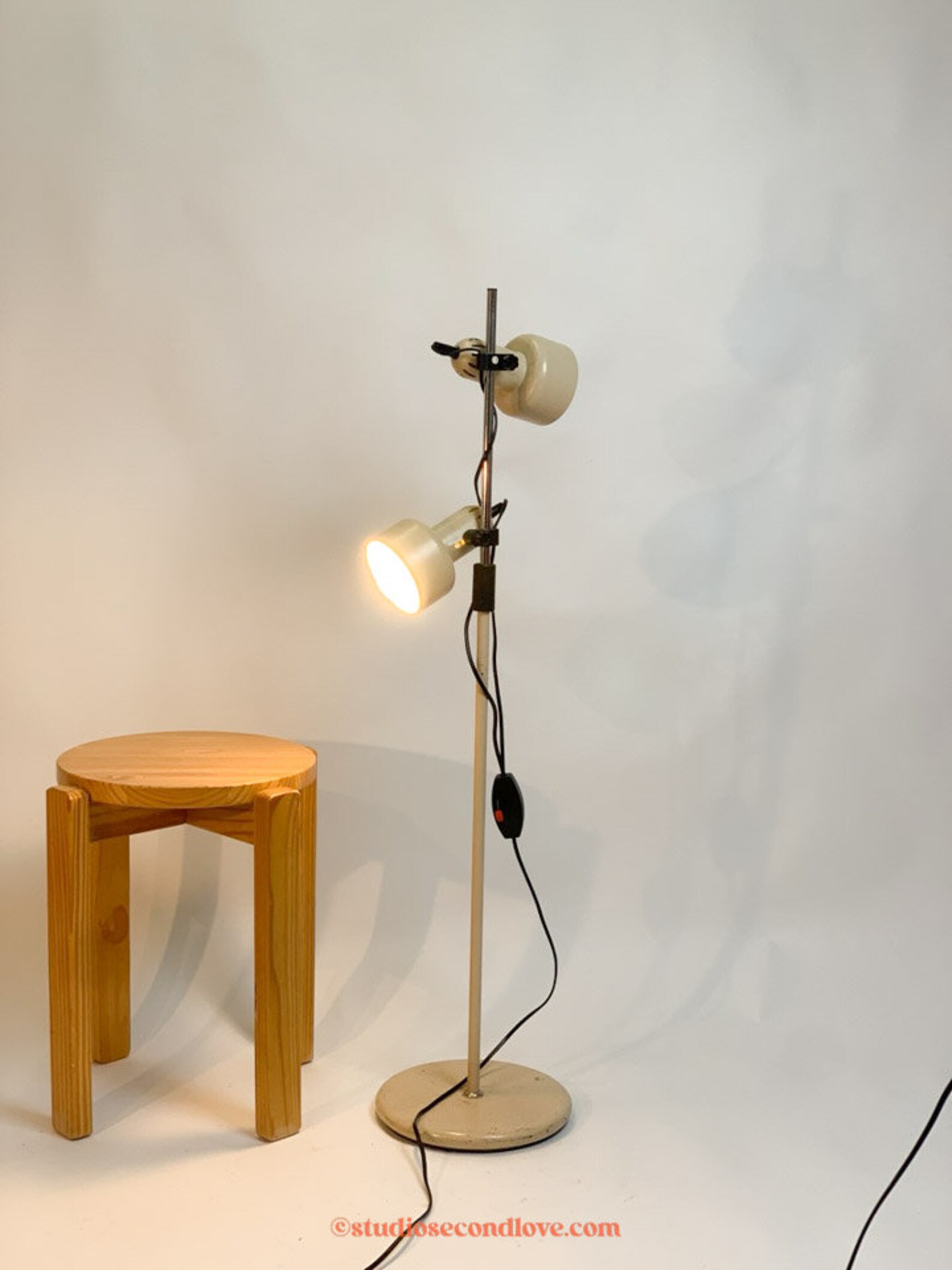 STUDIOSECONDLOVE Dbgm Vintage Industrial German Spot Floor Lamp Standing Lamp Beige - Etsy