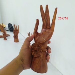 Wooden Hand Sculpture With Flower Decoration , Wooden Hand Jewelry ...