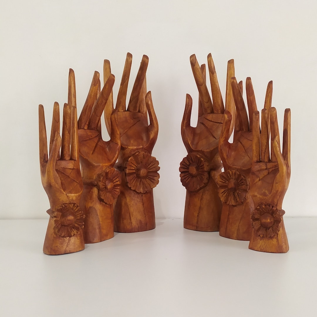 Wooden Hand Sculpture With Flower Decoration , Wooden Hand Jewelry ...