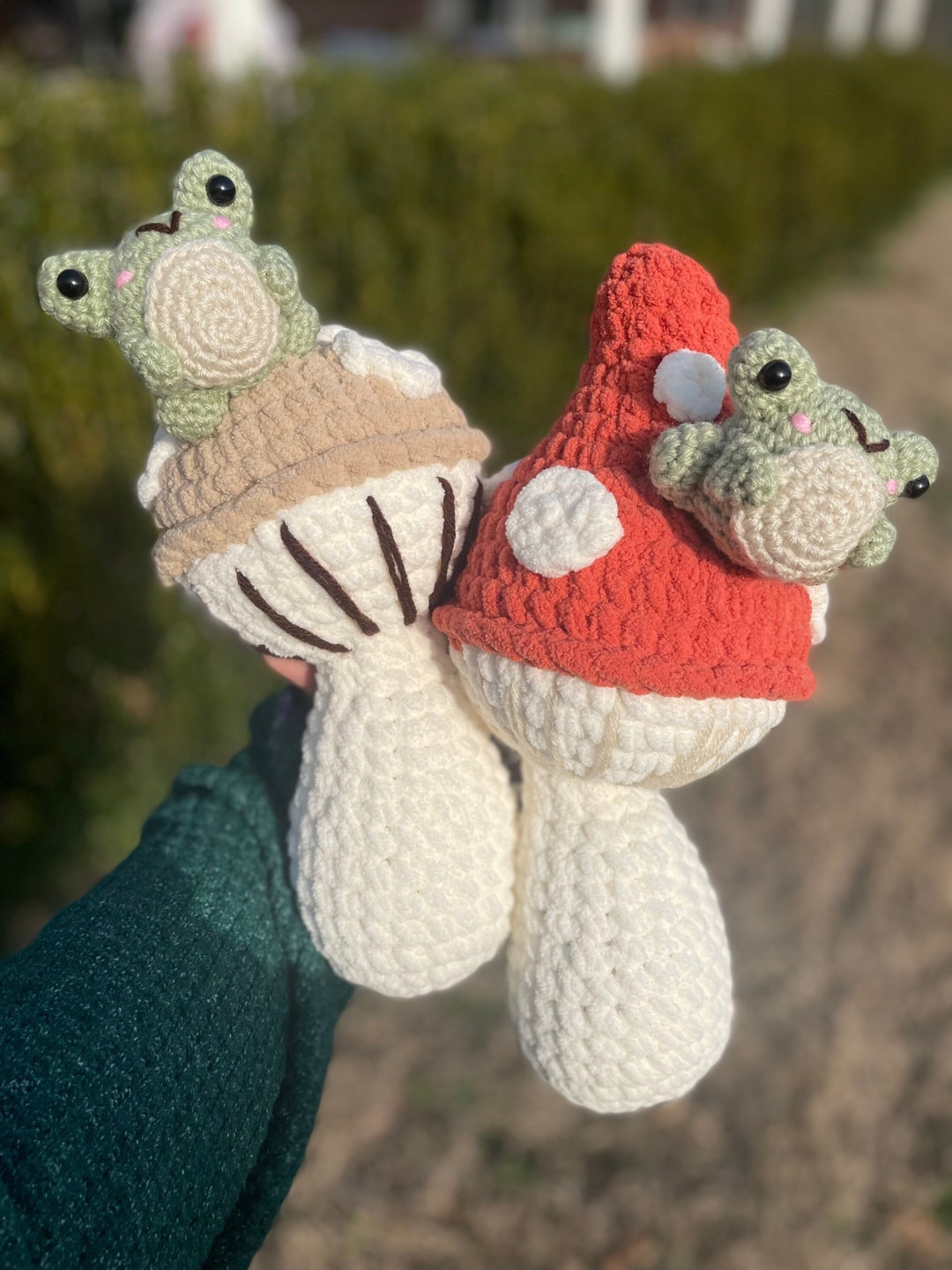 Toadstool and Frog Plush | Crochet Mushroom Plushie - Etsy