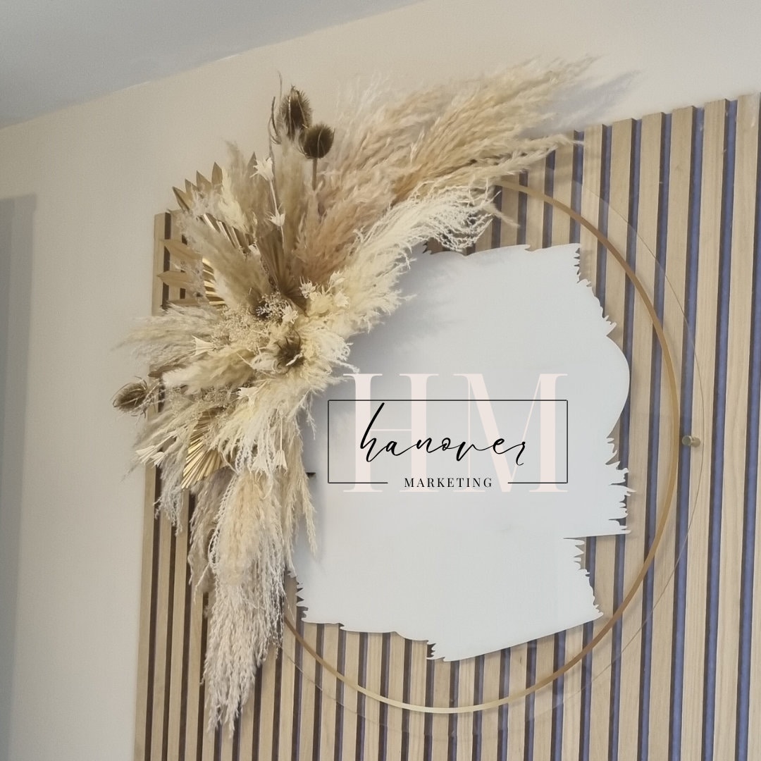 XL Luxury Gold Salon Pampas Wall Hanging, Pampas Wall Decor, Pampas ...