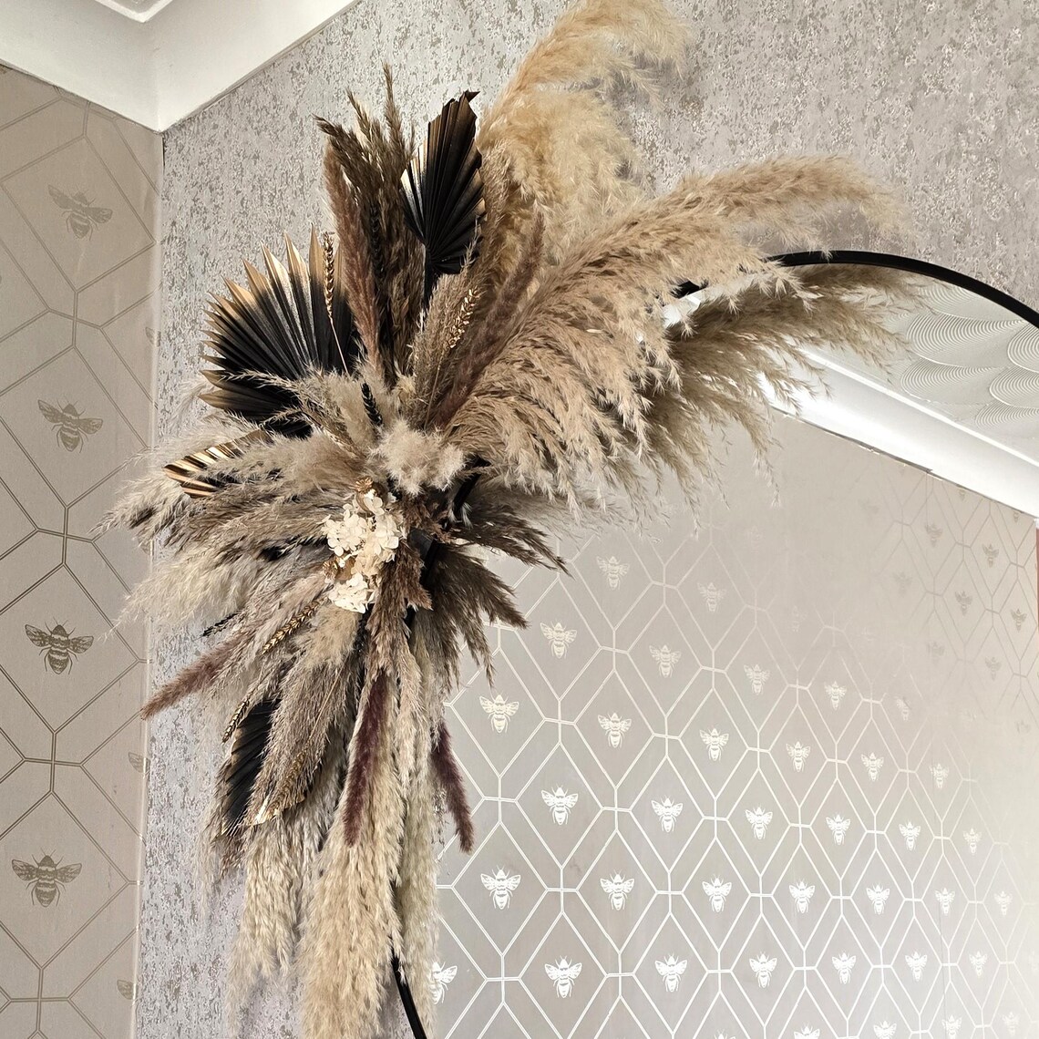 XL 100cm Black & Gold Pampas Wall Decor | Black Salon Decor | Aesthetic ...