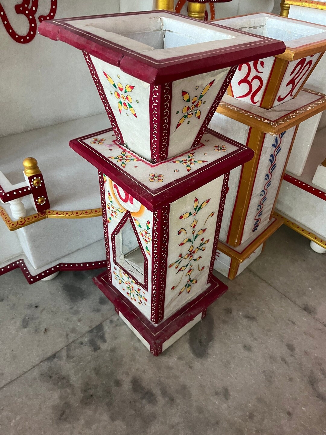 Red Tulsi Pot - Marble Tulsi Marble Tulsi Pot Marble Tulsi All Design ...