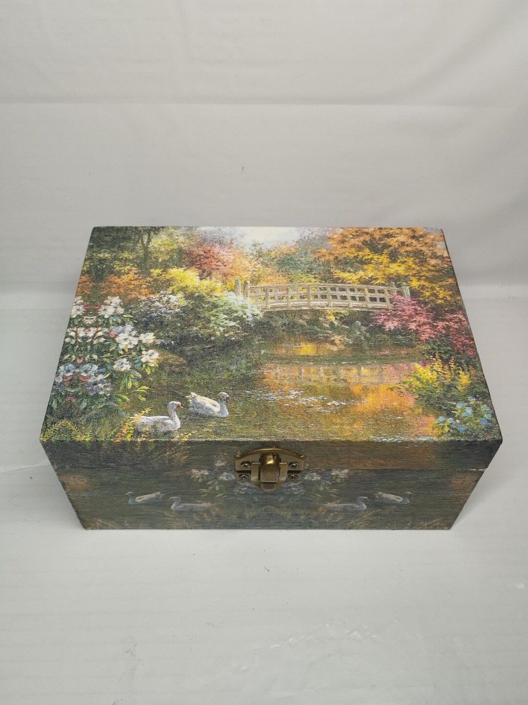 Claude Monet Decorative Box of Garden Landscape With Bridge and Swans ...