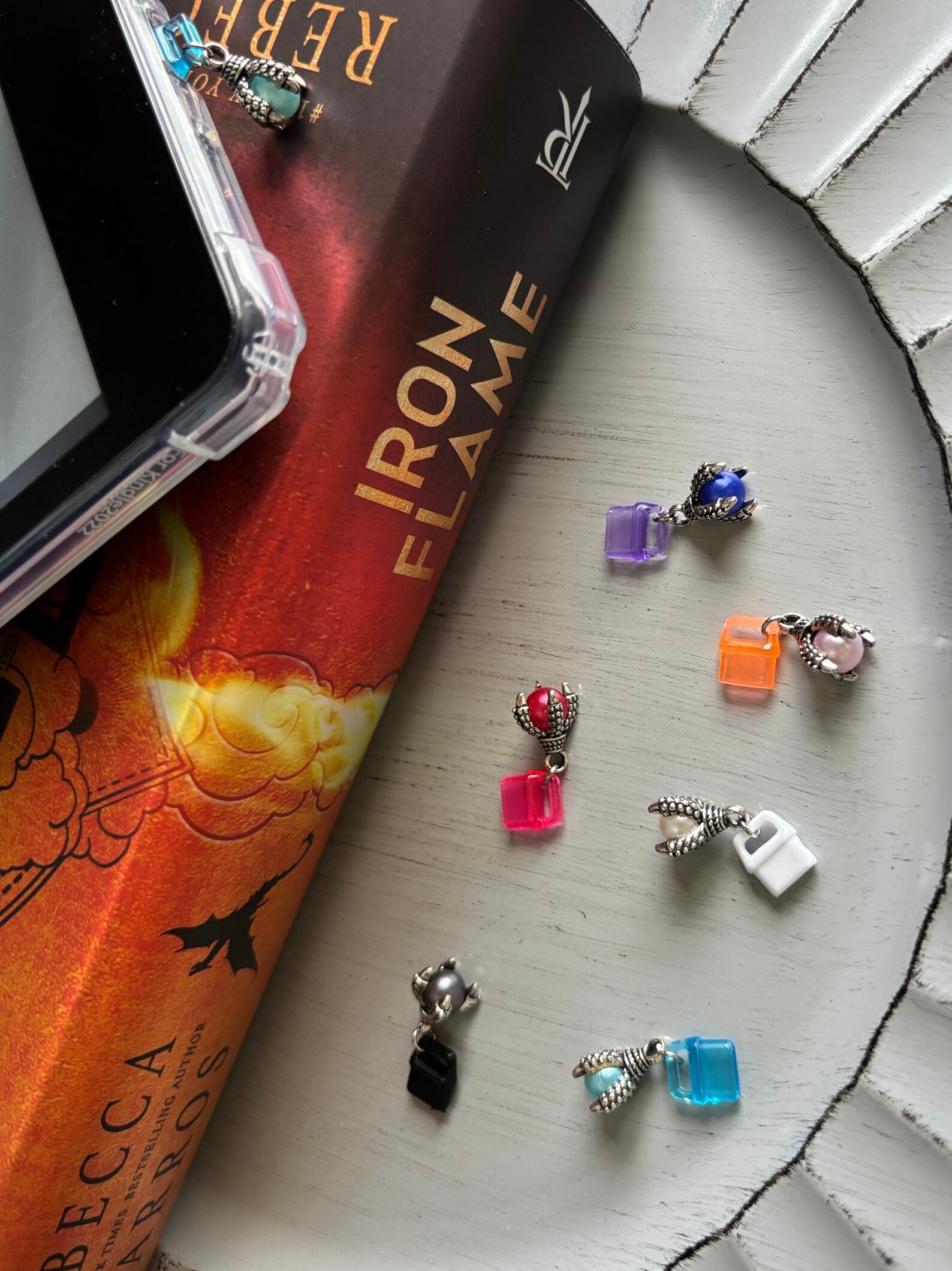Dragon Claw Anti Dust Charm for Kindle/phone/tablet (USBC) 6 Colors - Etsy