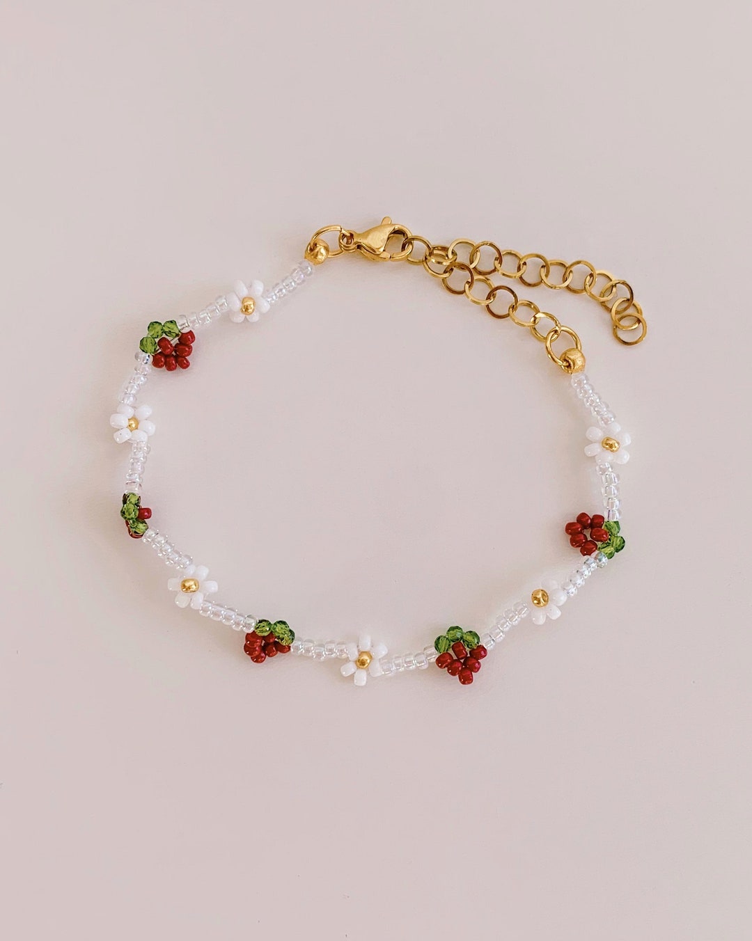 Keari Strawberry Pearl Bracelet With White Daisies, Stainless Steel ...