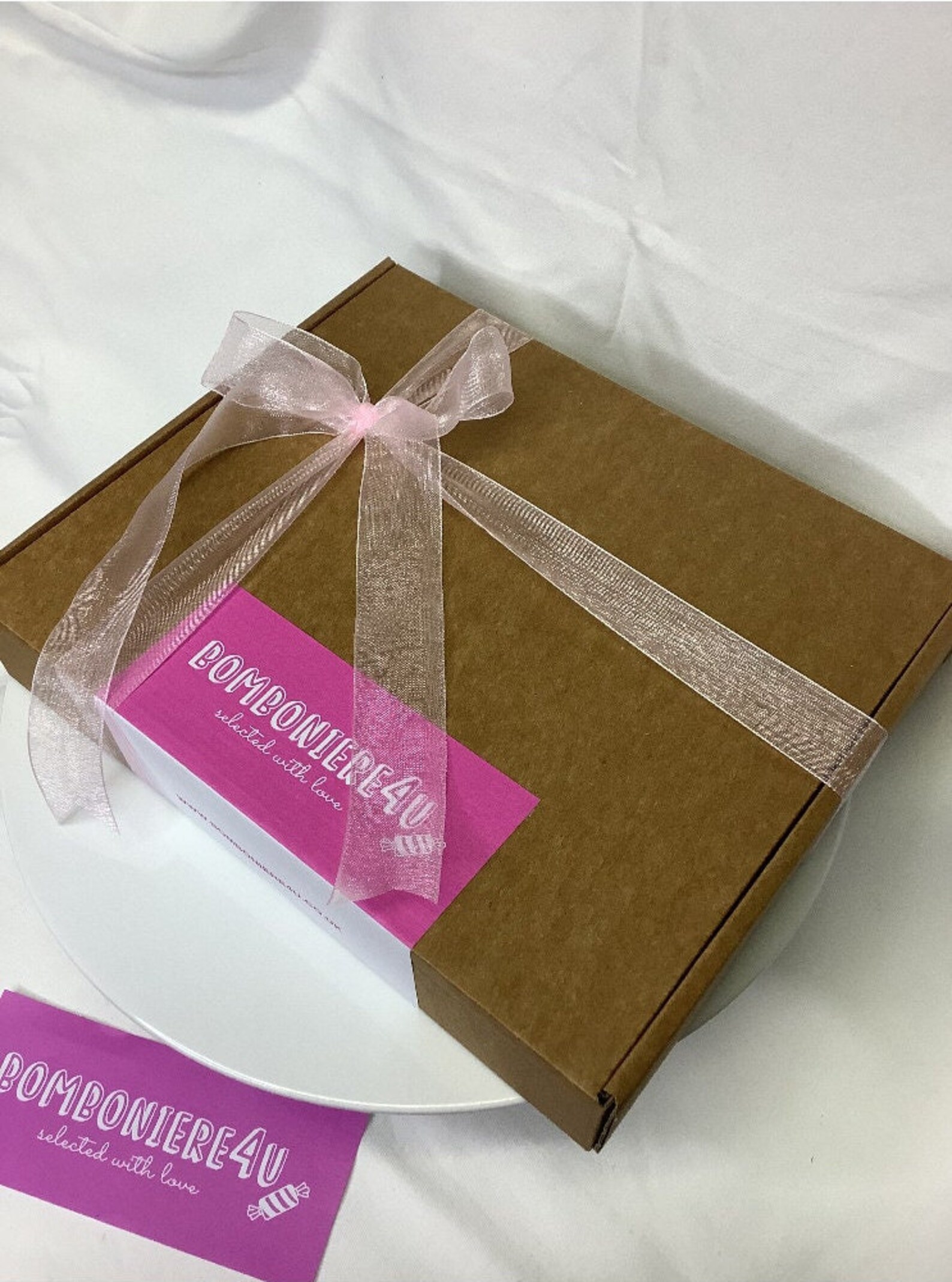 Lotus Biscoff Gift Box X 10 Items/ Vegetarian Gift Box - Etsy UK