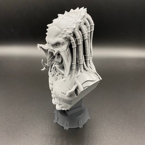 3D Printed Predator Bust - Etsy
