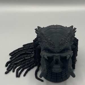 3D Printed Predator Head With Dreadlocks - Etsy