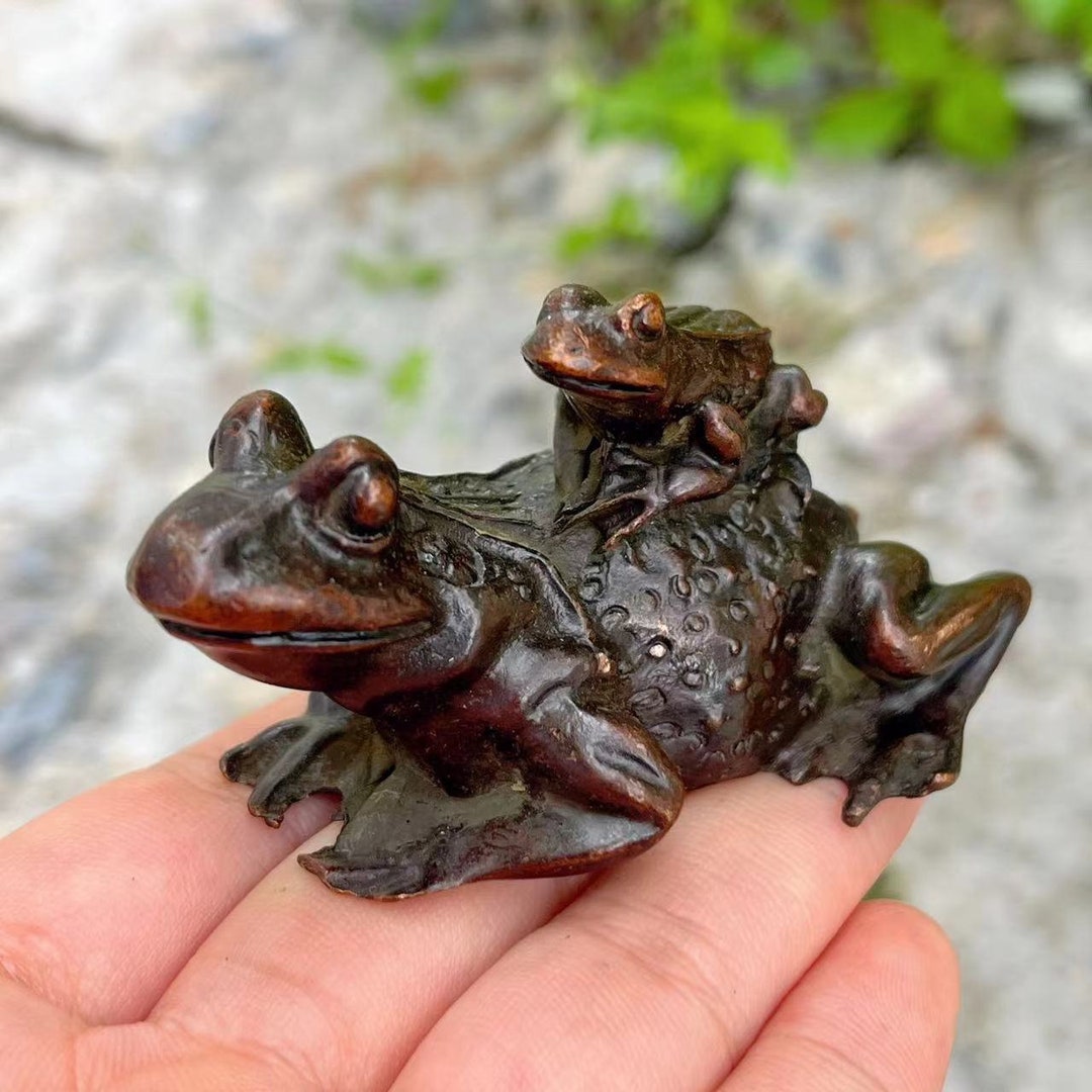 Old Red Copper Toad Frog Statue, Carved Fengshui Animal Cute Frog ...