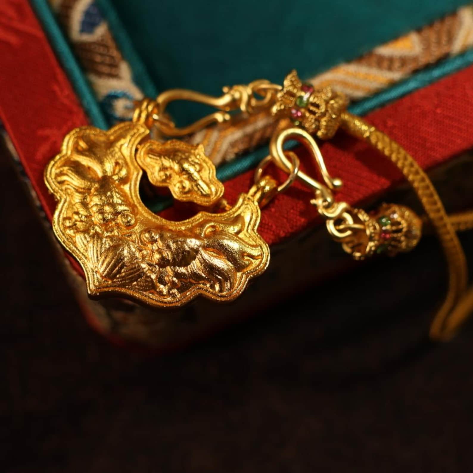 Traditional Chinese Longevity Lock Pendant With Faux Pearl Necklace - Etsy