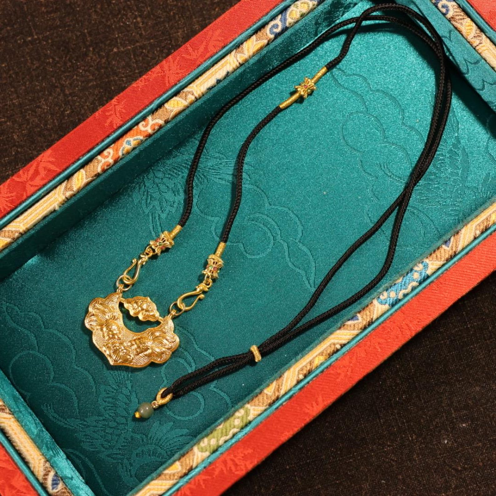 Traditional Chinese Longevity Lock Pendant With Faux Pearl Necklace - Etsy