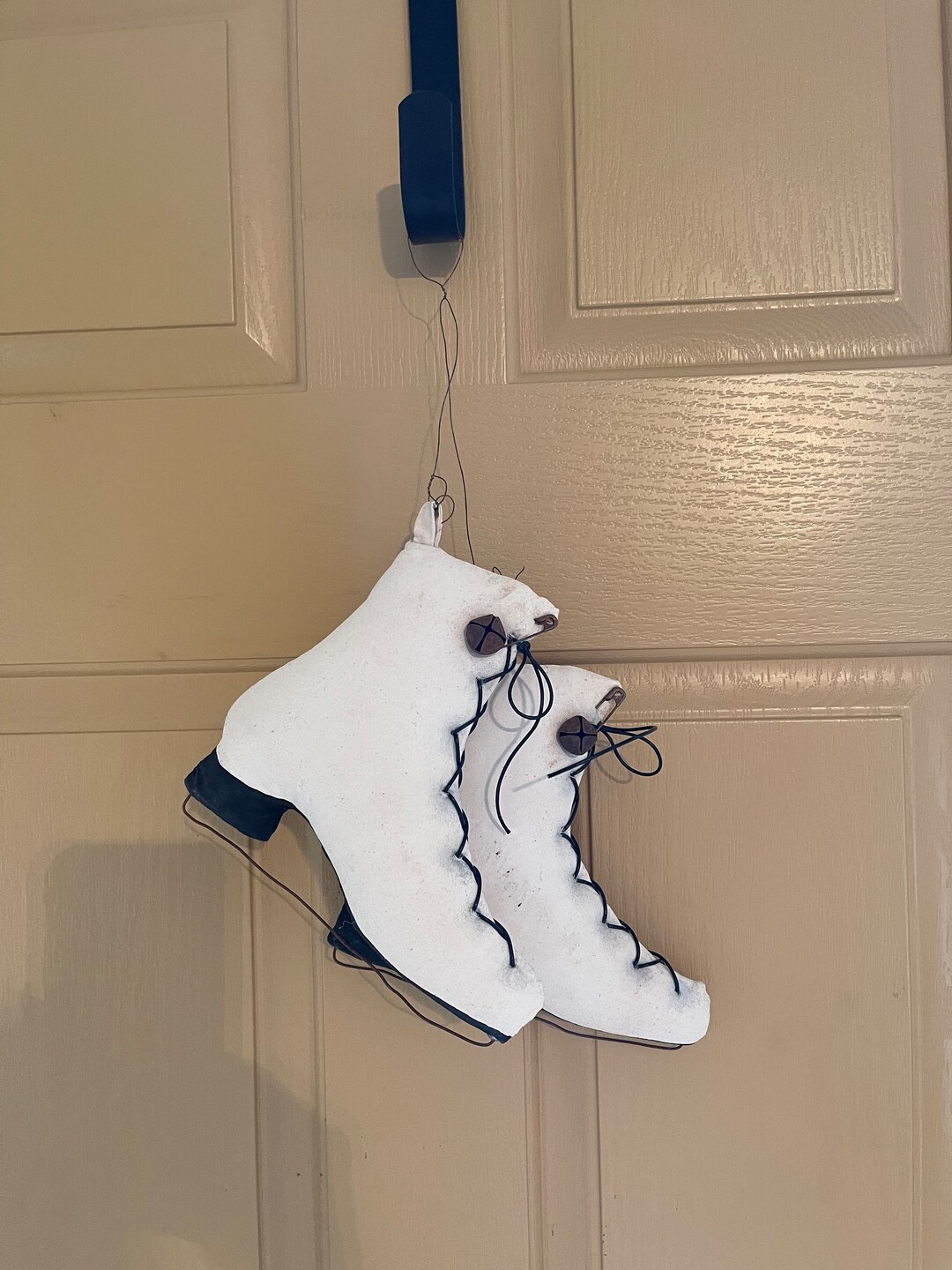 Primitive Ice Skate Pair: Handmade Winter Holiday Decor - Etsy