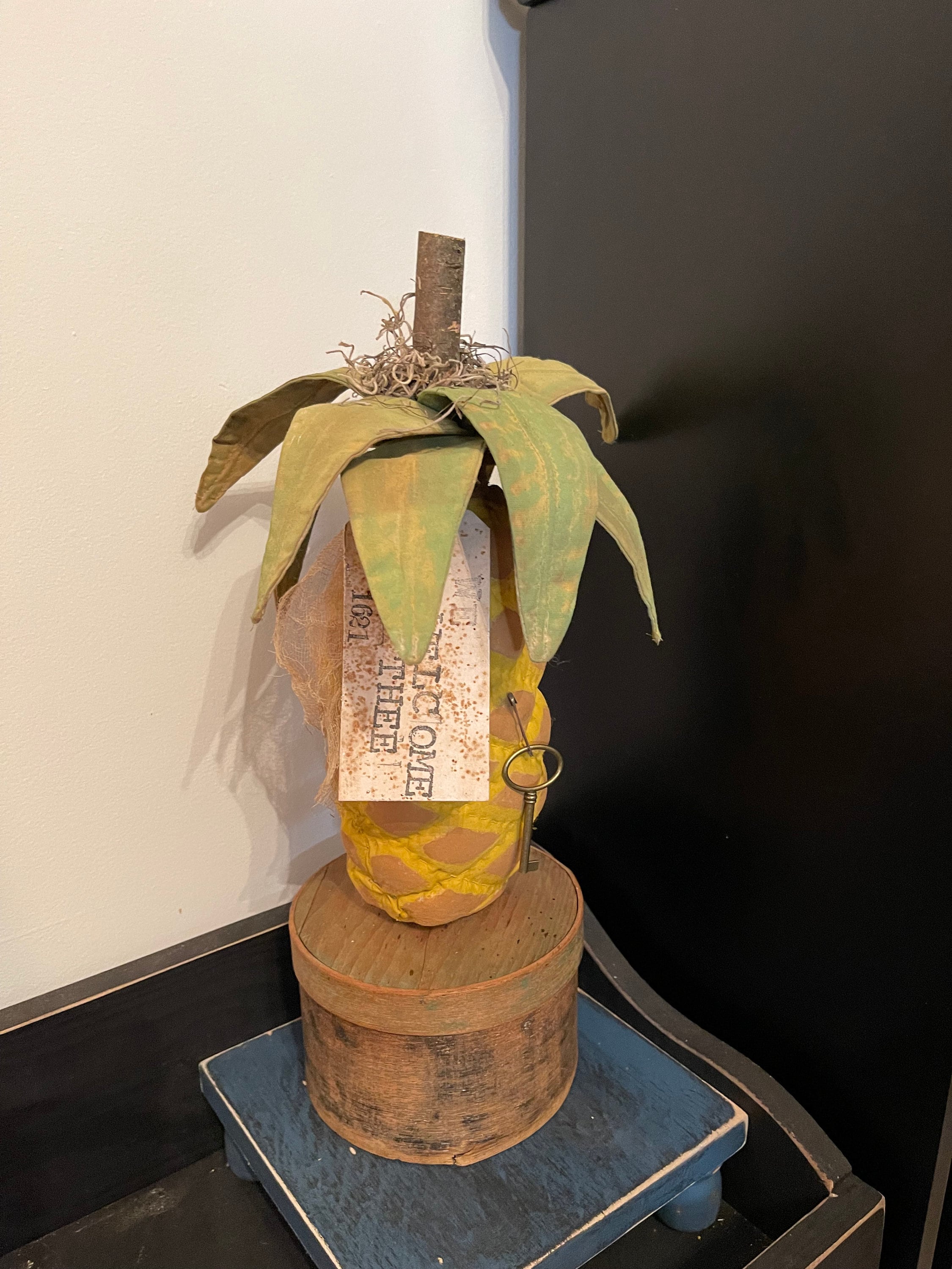 Primitive Welcome Pineapple Primitive Pineapple Pineapples - Etsy