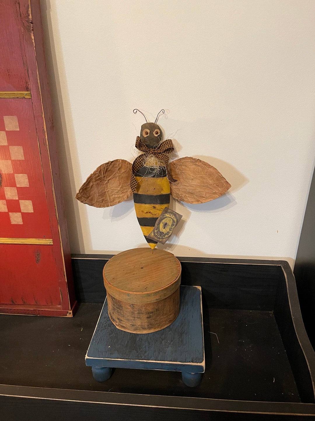 Primitive Buzzy Bee, Summertime Bees, County Bees - Etsy