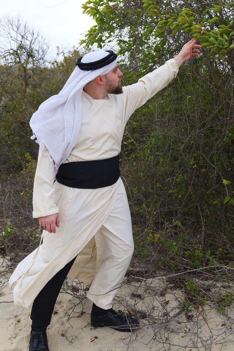 Palestinian Men Traditional Thobe (qumbaz) W/belt - Etsy