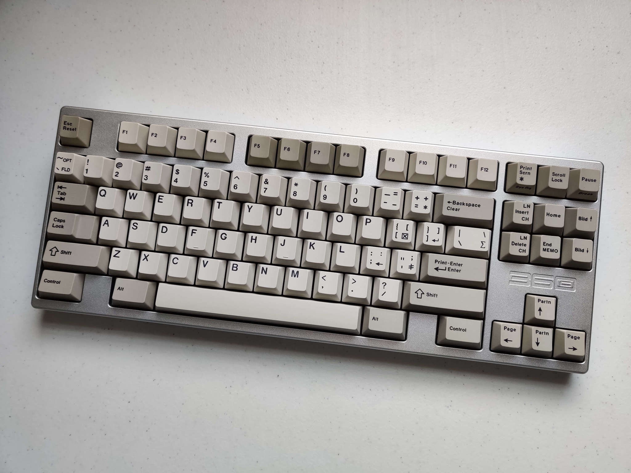 Desko 1905 Keycap Set for Mechanical Keyboards, Classic Beige Keycaps ...