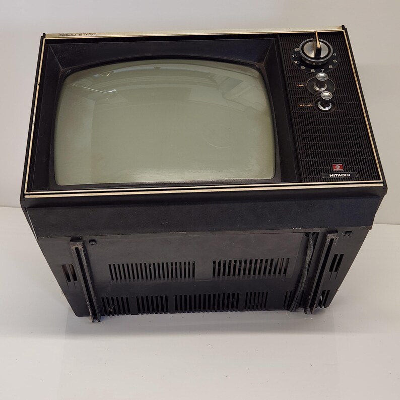 Television, Hitachi P-42 CRT, Turns On, Retro TV, Does Not Have RF ...