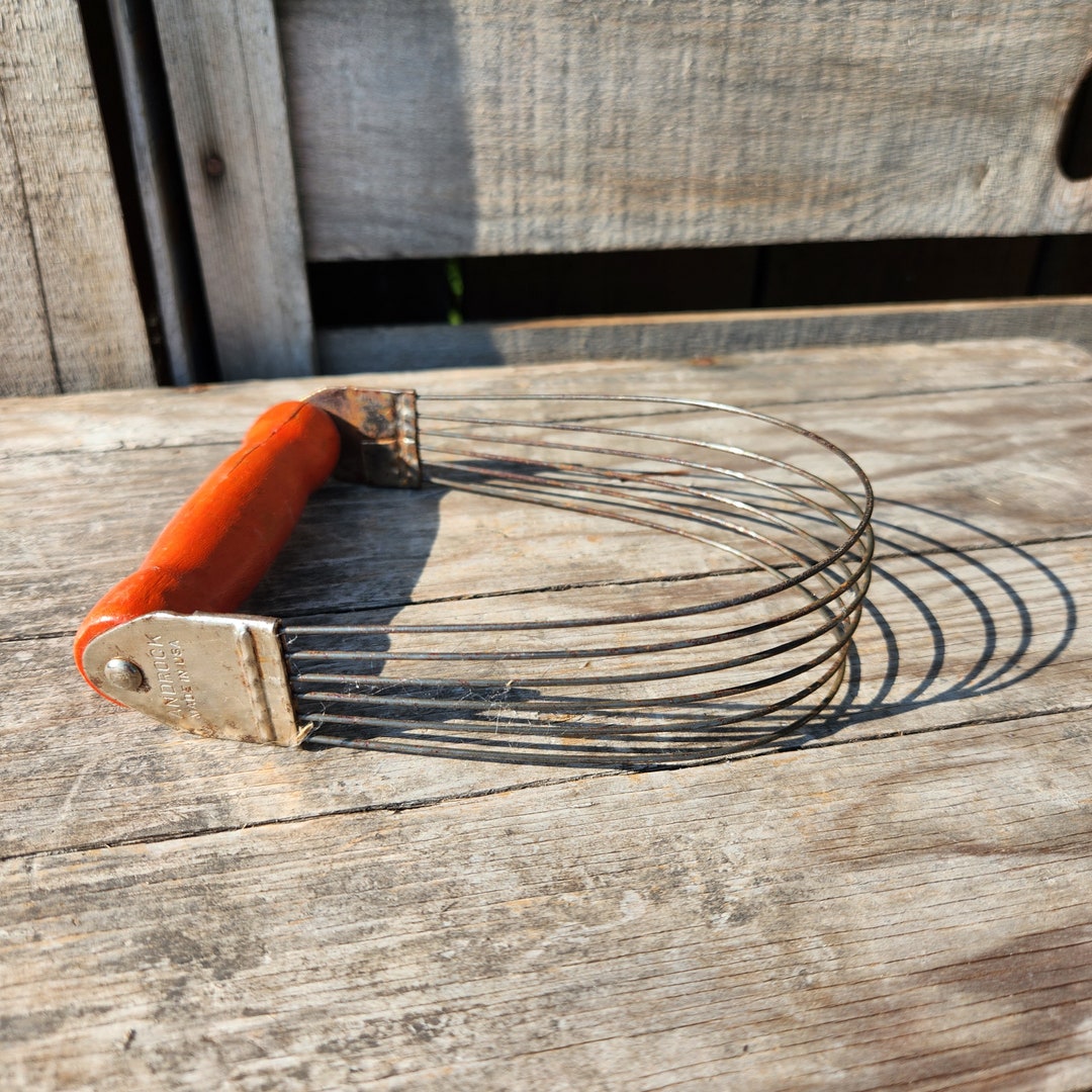 Whisk, Androck Orange Wire Wisk, Wood Handle, Made in America, Vintage ...