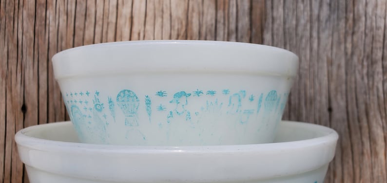 Pyrex Mixing Bowls, Set of 3, Amish Butterprint, Nesting, Blue, Teal ...