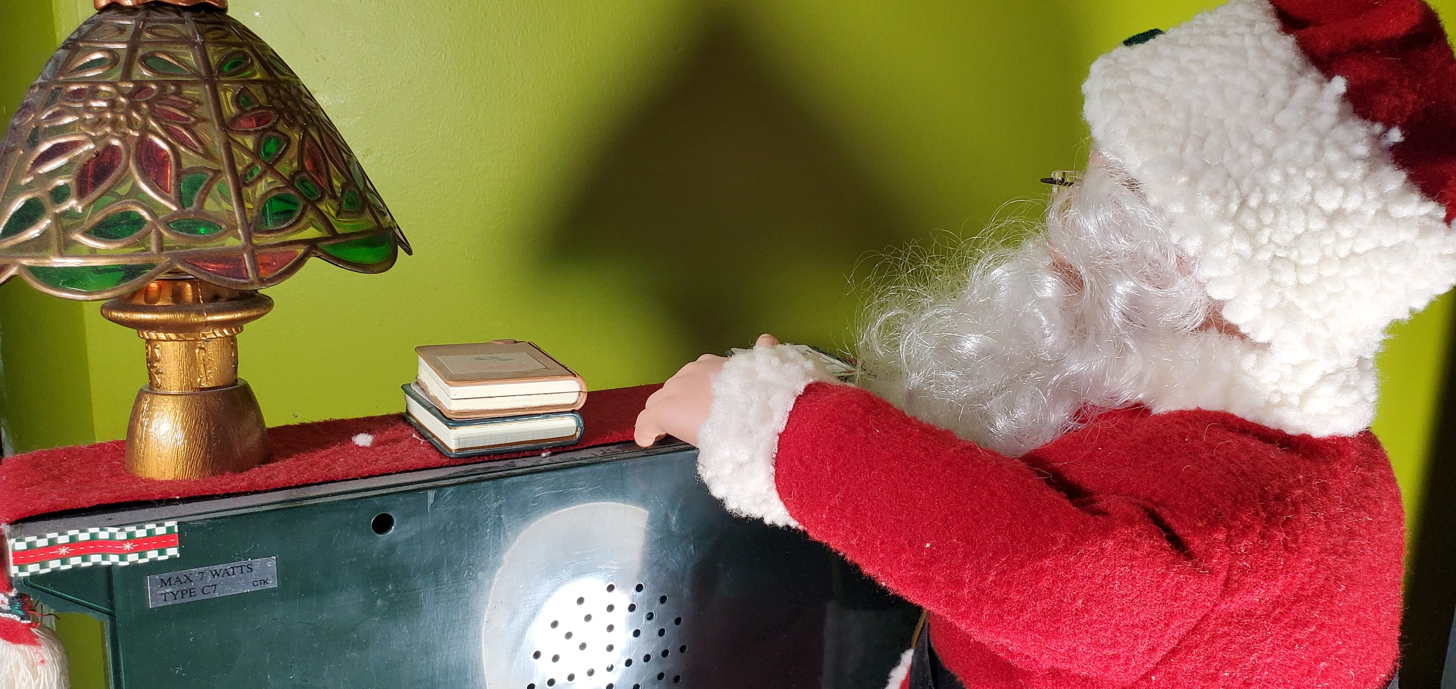 Vintage Santa Claus Animated Storyteller Decoration, W/ Cassete Player ...