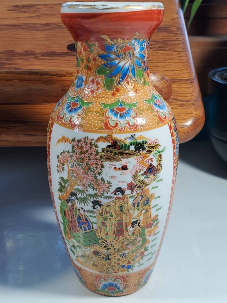 Japanese Geisha Minature Porcelain Vases, Set of Three - Etsy