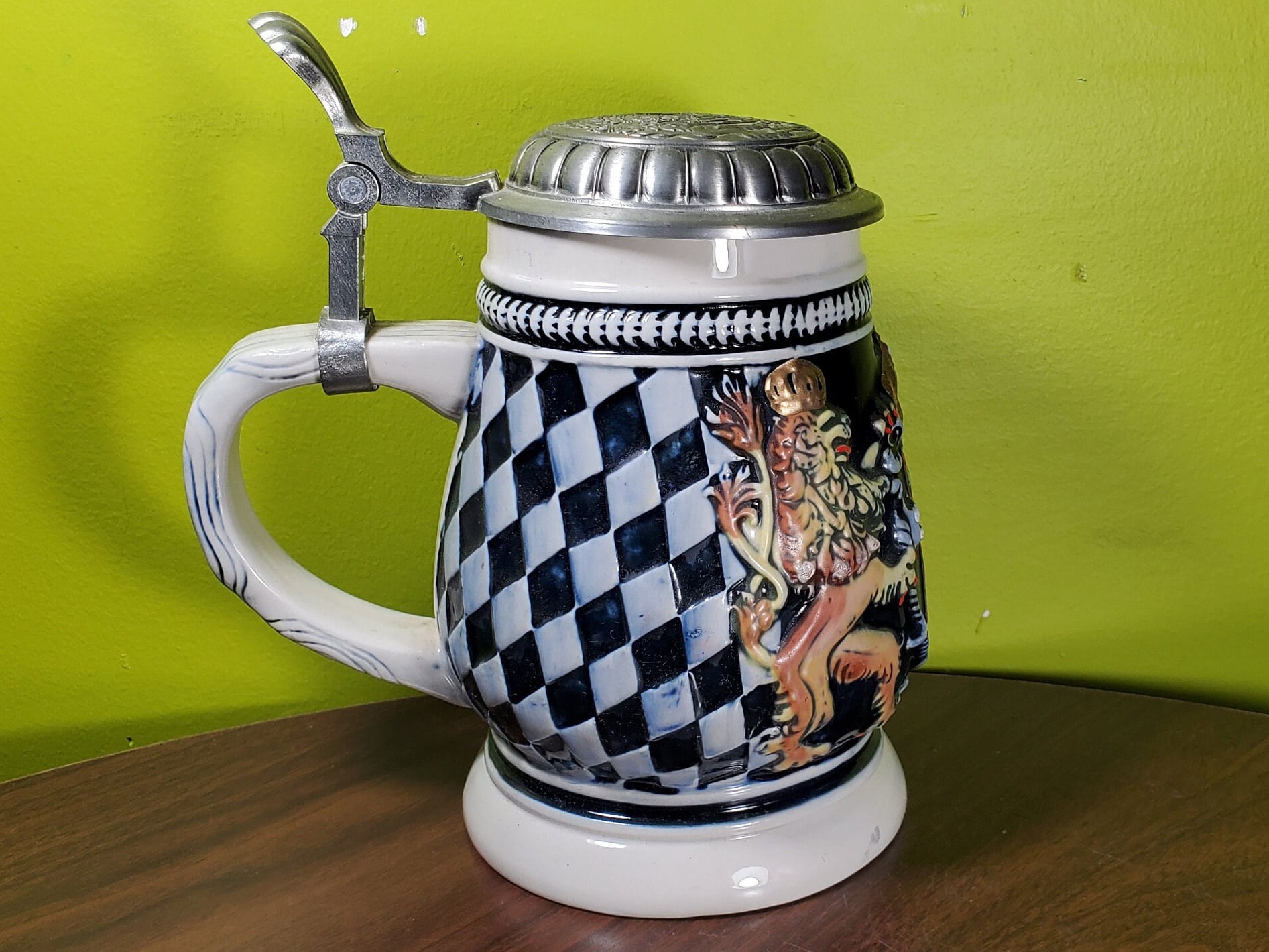 Vintage Ceramic German Beer Stein With Pewter Lid - 'bayern, Coat of ...