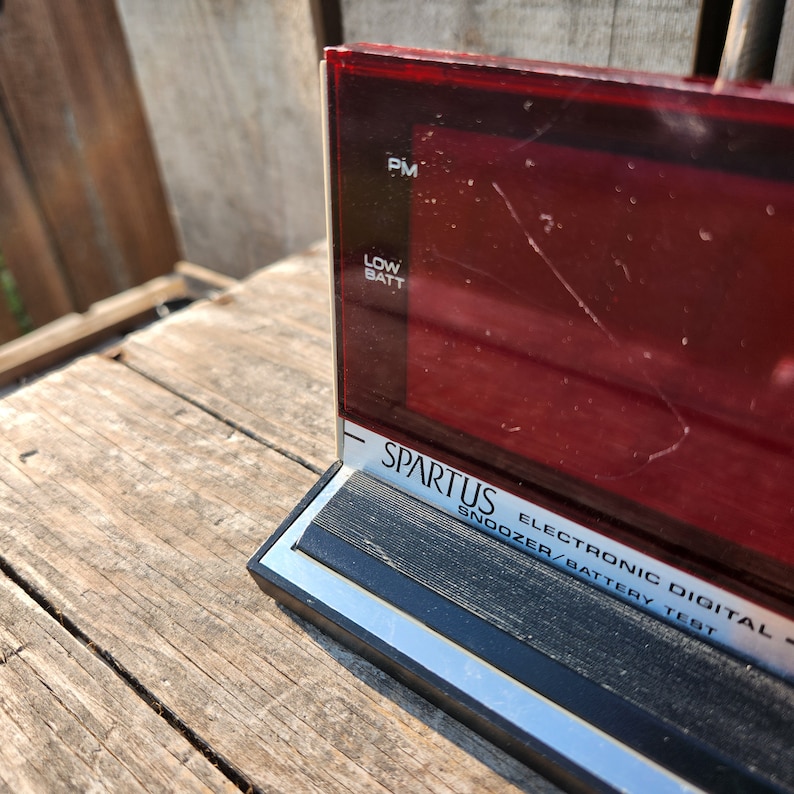 Digital Clock, Spartus Alarm Clock Model 1150, Noticeable Scratch, 1970 ...