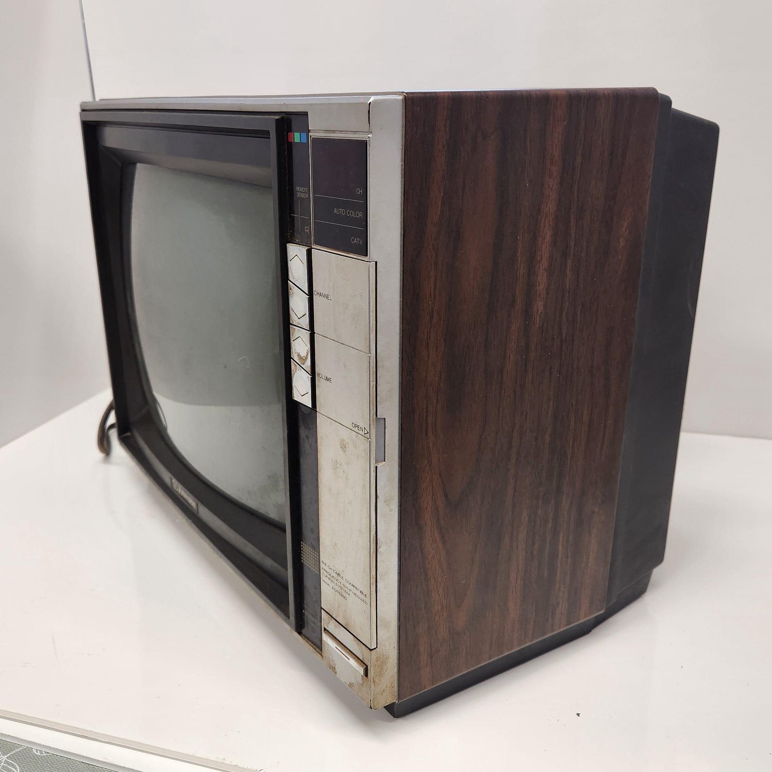 Television, Emerson ECR 1350, CRT TV, 1990, Vintage - Etsy
