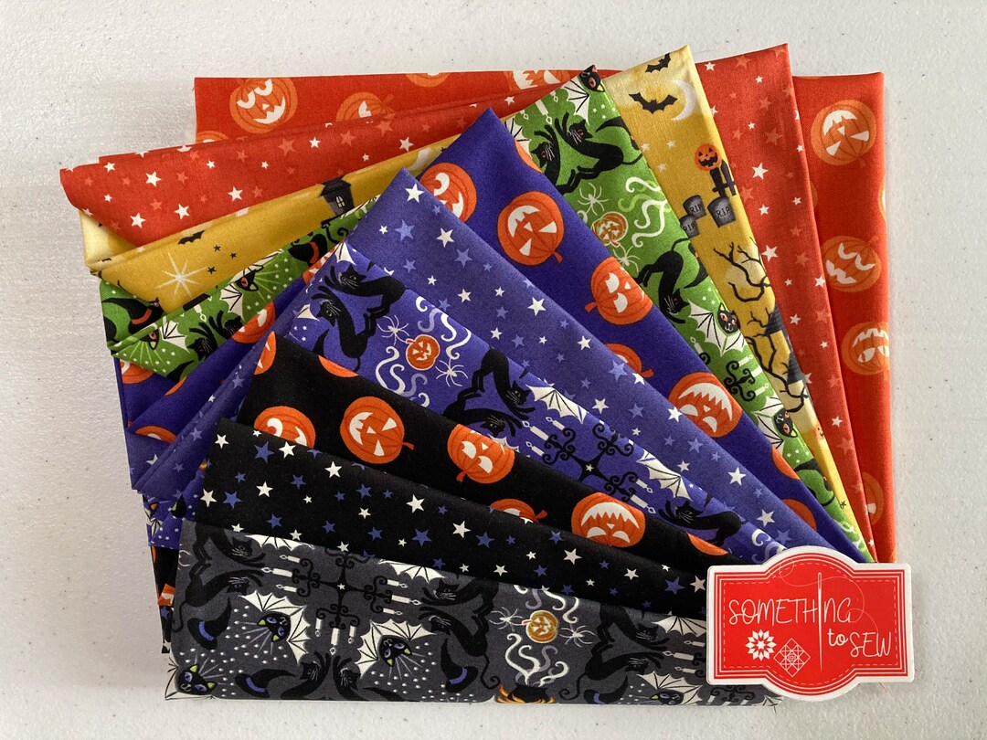 Haunted House - Fat Quarter Bundle - (10) 18" X 22" - by Lewis & Irene ...