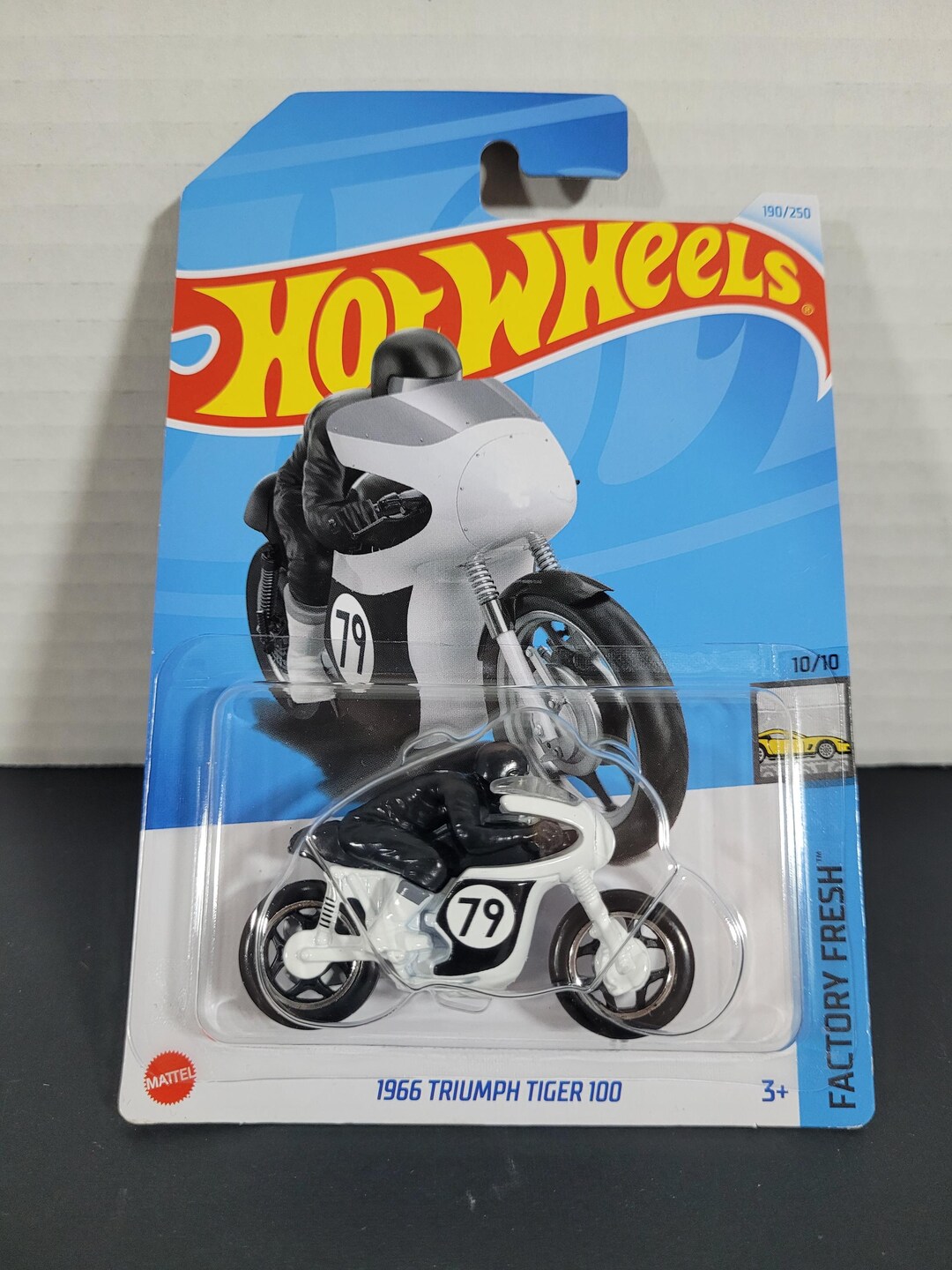 Retro Hot Wheels 1966 Triumph Tiger 100 Die-cast Motorcycle Toy 1:64 ...