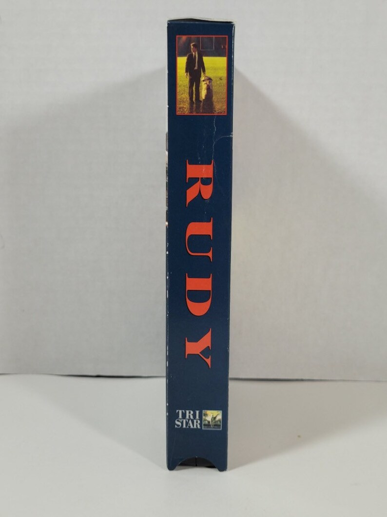Vintage 1994 Rudy VHS Video Tape - Starring: Sean Astin, Ned Beatty ...